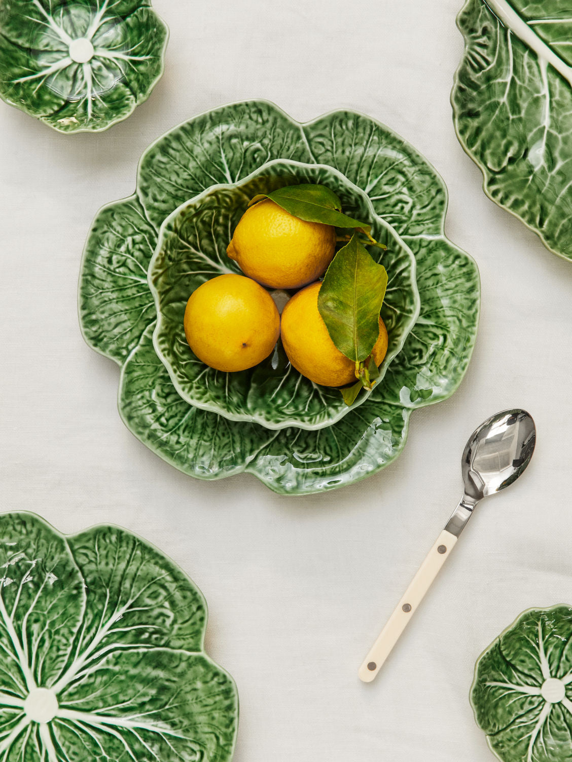 Bordallo Cabbage Charger Plate 30.5 Natural – Wells Trading Company